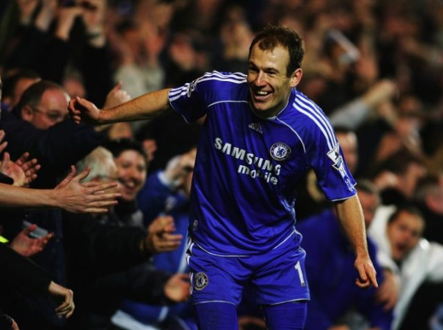 Best Chelsea midfielders ever:Left, right, centre midfielder