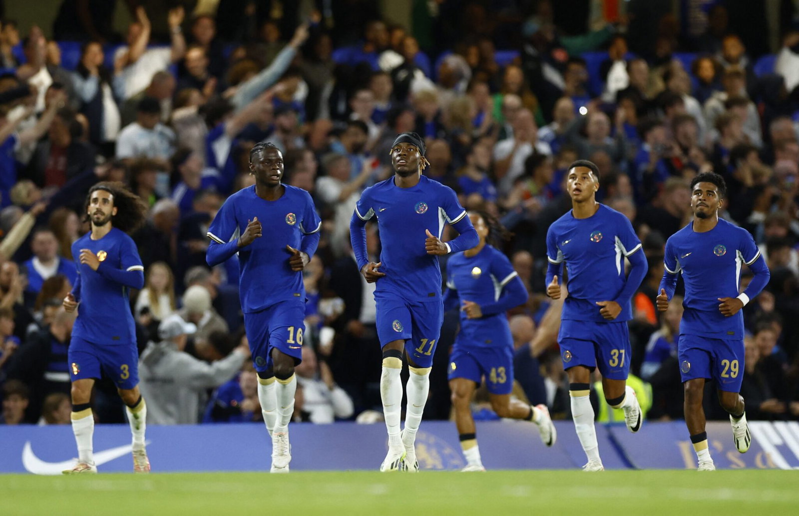 Chelsea FC players pictures 2026: full squad images photos!